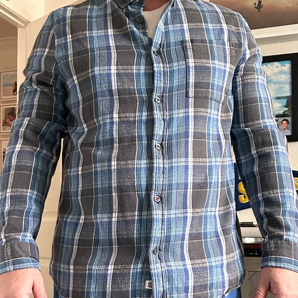 Element | Shirts | Element Brand Surfy 9s Style Flannel Large Button ...
